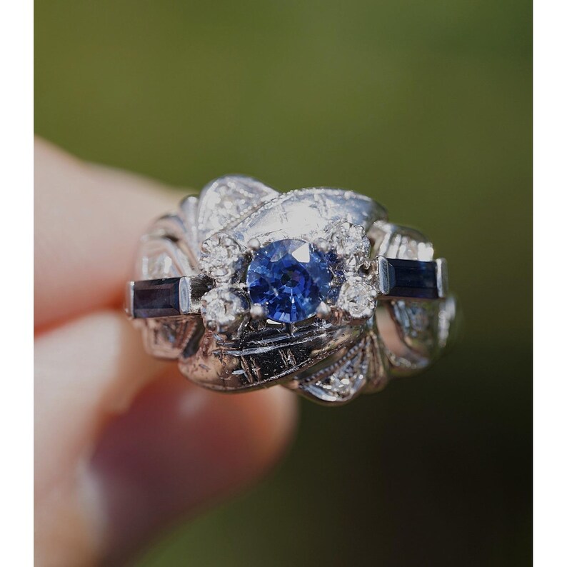 Vintage 13k Solid White Gold Engraving Natural Light Blue Sapphire ...