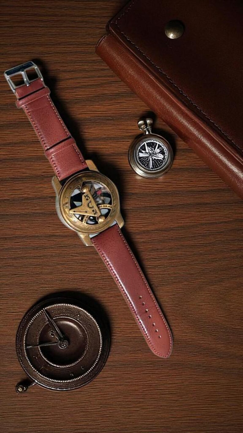 Antique Brass Sundial Wristwatch With Leather Strap – Vintage Compass ...