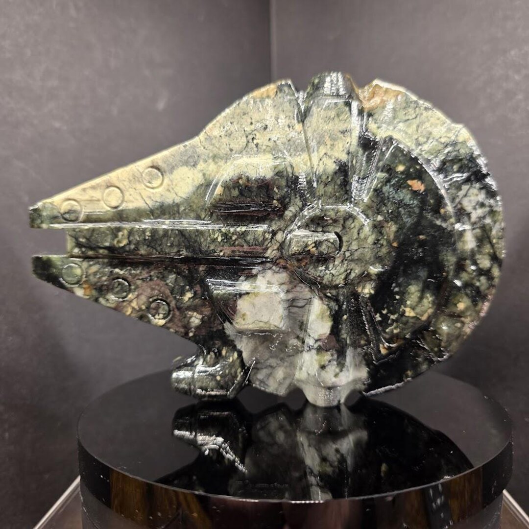 Green Jade Millennium Fountain Carving | Gloss Coated Jade Sculpture ...