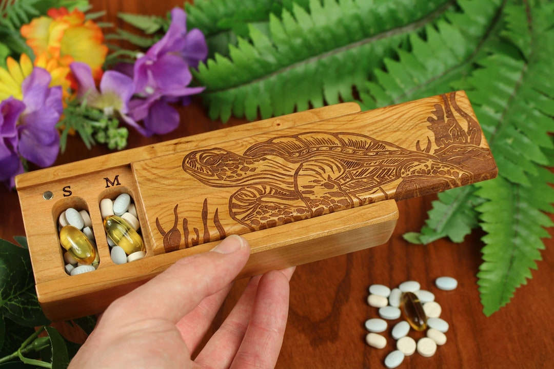 7 Day Pill Box Cute Sea Turtle Rustic Ocean Home Décor, Wooden Pill ...