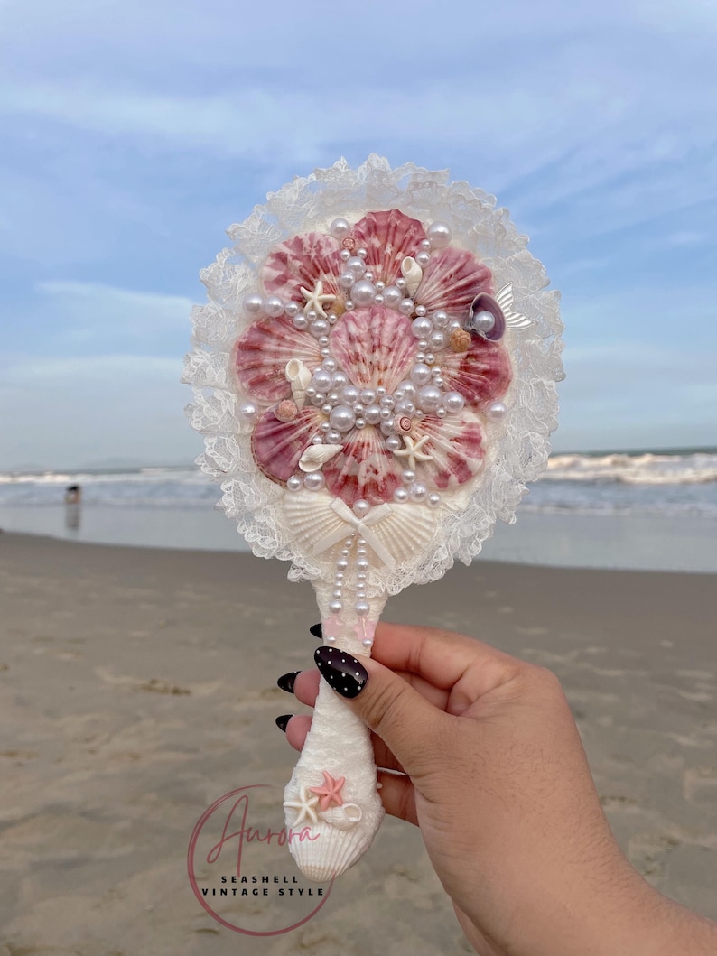 Handmade Seashell Hand Mirror, White Lace Coastal Decor - Etsy