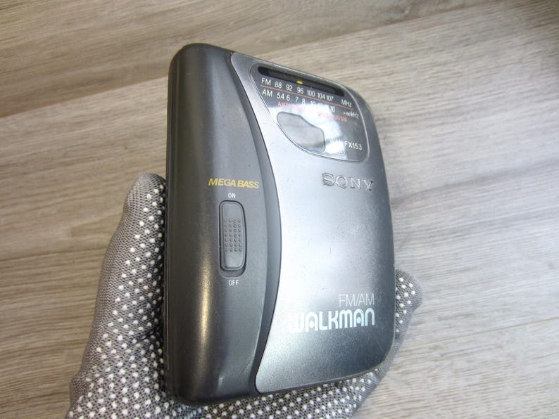 Sony Walkman WM-FX153 Cassette Player+fm/am Radio Vintage Retro Tested ...
