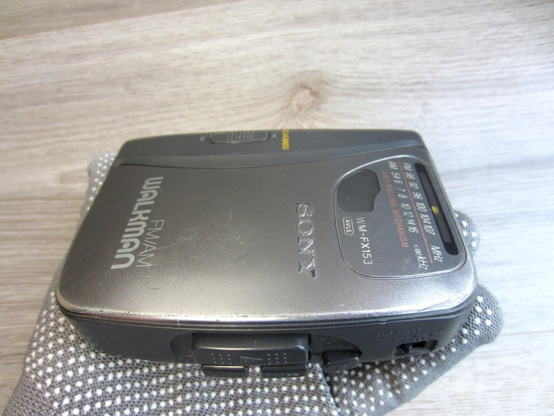 Sony Walkman WM-FX153 Cassette Player+fm/am Radio Vintage Retro Tested ...