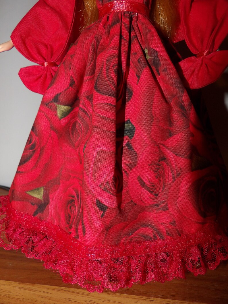 Elegant Long Dress in Realistic Red Rose Print & Red Shall for Fashion ...