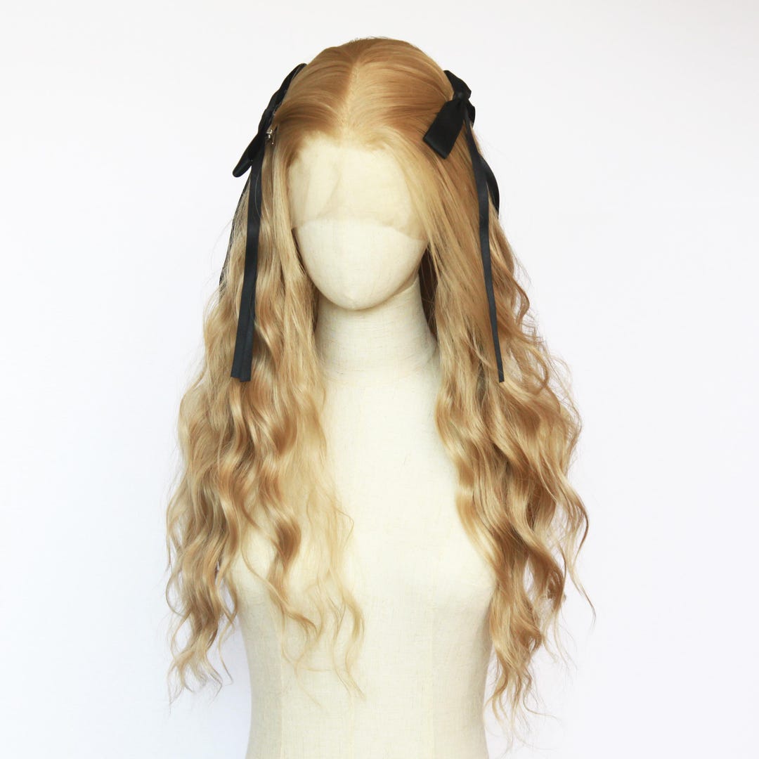Chest Length Dark Blonde Wavy Wig: Heat Resistant Synthetic Lace Front ...