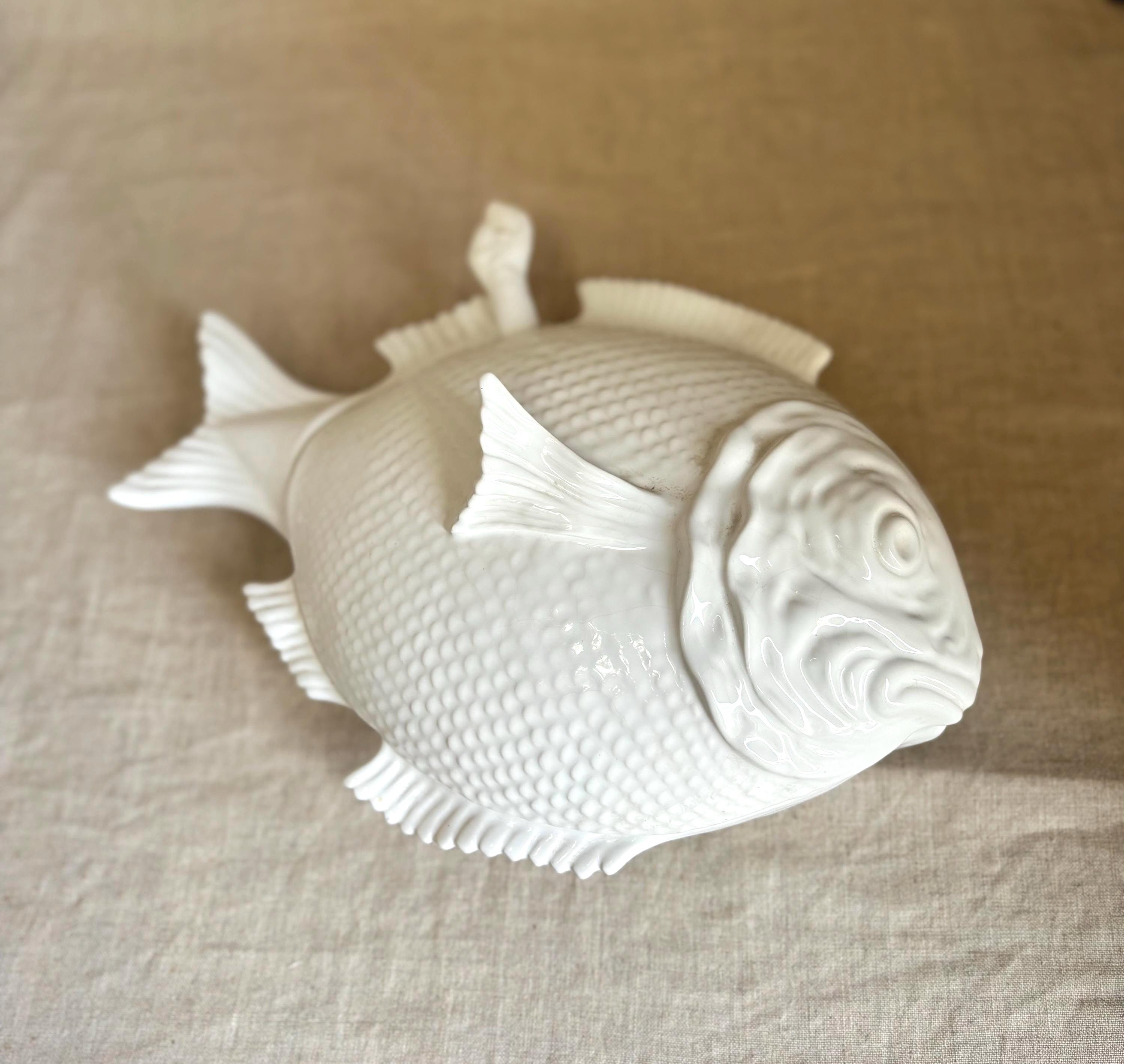Vintage Bordallo Pinheiro White Fish Tureen (with Lid and Ladle) – 1.3 ...
