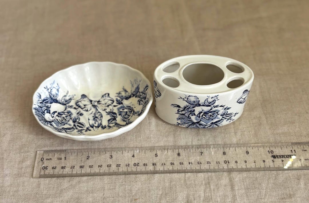 Vintage Blue and White Toothbrush and Soap Holder – Transfer Ware James ...