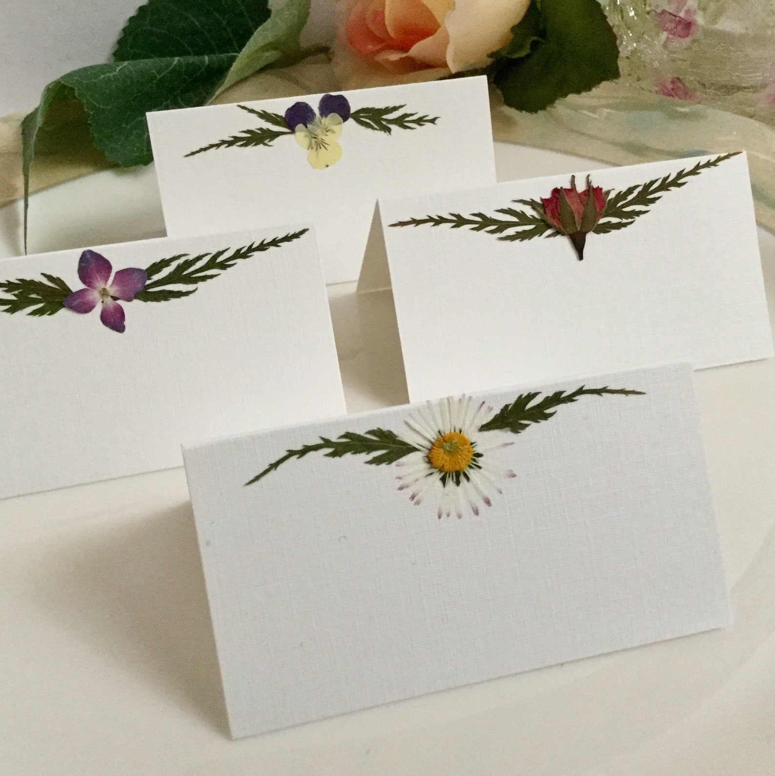 Pressed Flower Place Cards Wedding Table Name Cards Set Of | Etsy