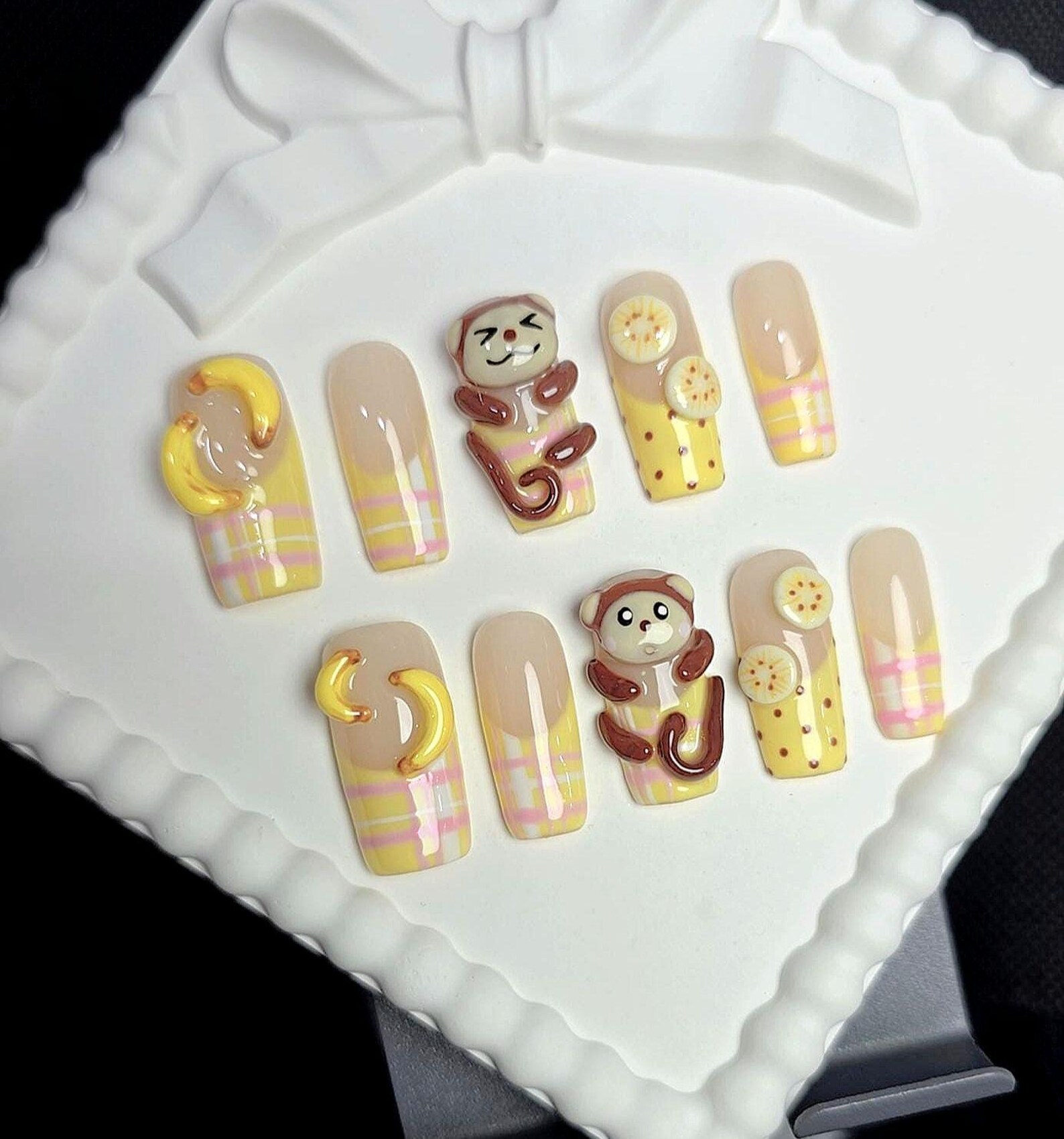 Cute 3D Monkey N Banana Made From Molding Gel / Handmade 100%/nails ...