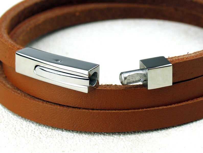 BC010102 Easy to Wear 316L Stainless Steel Clasp Flat Leather - Etsy