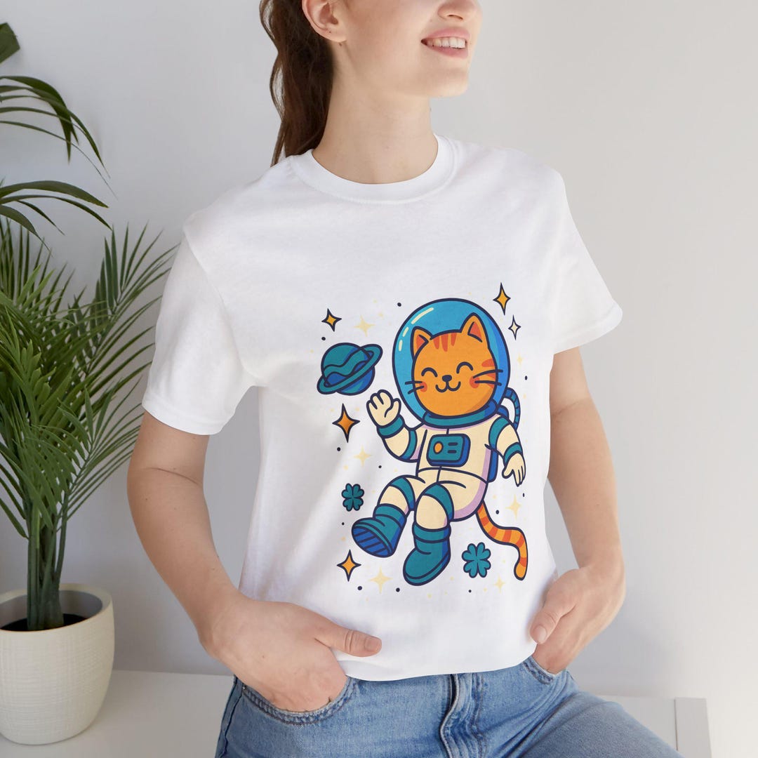 Space Cat T-shirt Cute Astronaut Kitty Shirt Colorful Galaxy Tee Funny ...