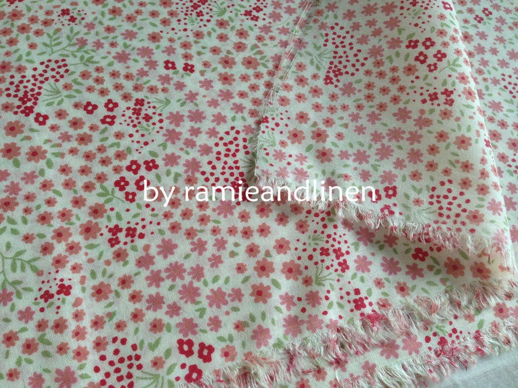 Cotton Fabric, Elegant Warm Pink Mini Flowers Print Fine Cotton Fabric ...