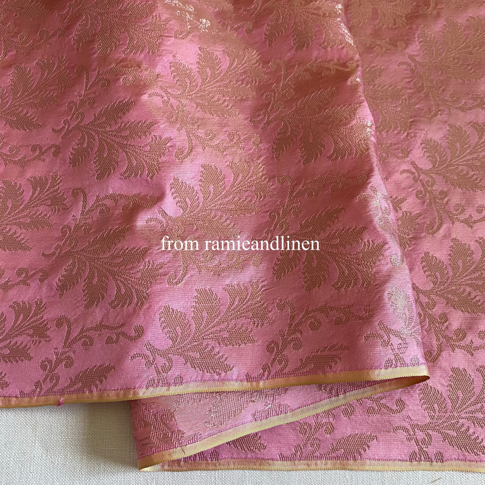 Silk Fabric, Iridescent Lame Yarn Retro Pattern Weaved Pink and Golden ...