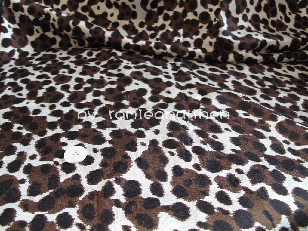 Silk Fabric 100% Silk 23m/m Leopard Print Heavy Silk Half | Etsy