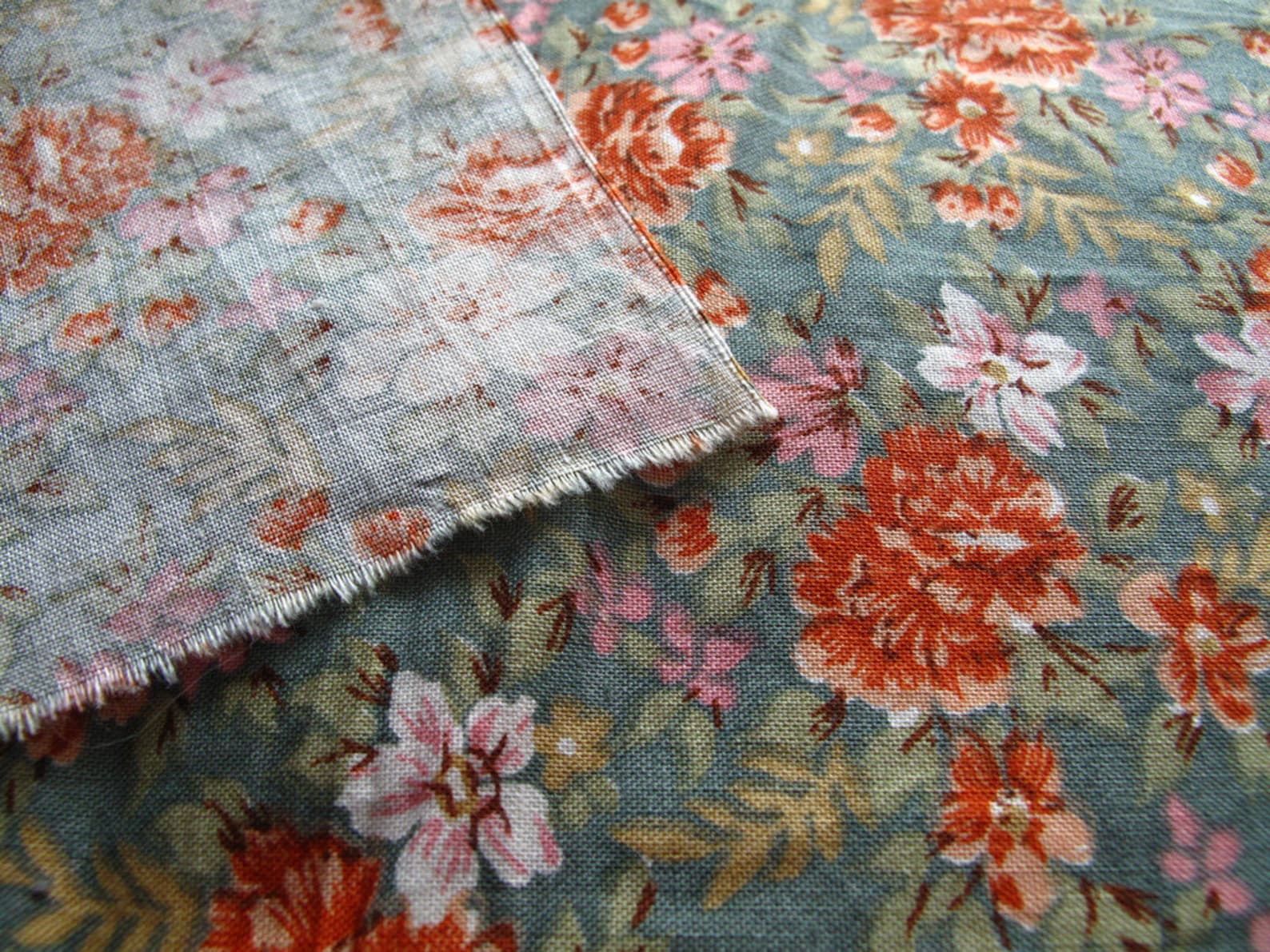 Vintage Style Flowers Print Cotton Fabric, Quilting Fabric, Patchwork ...