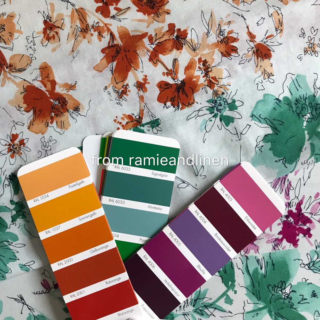 Japanese Cotton Fabric, 6 Sections in 3 Colors, Water Color Floral ...