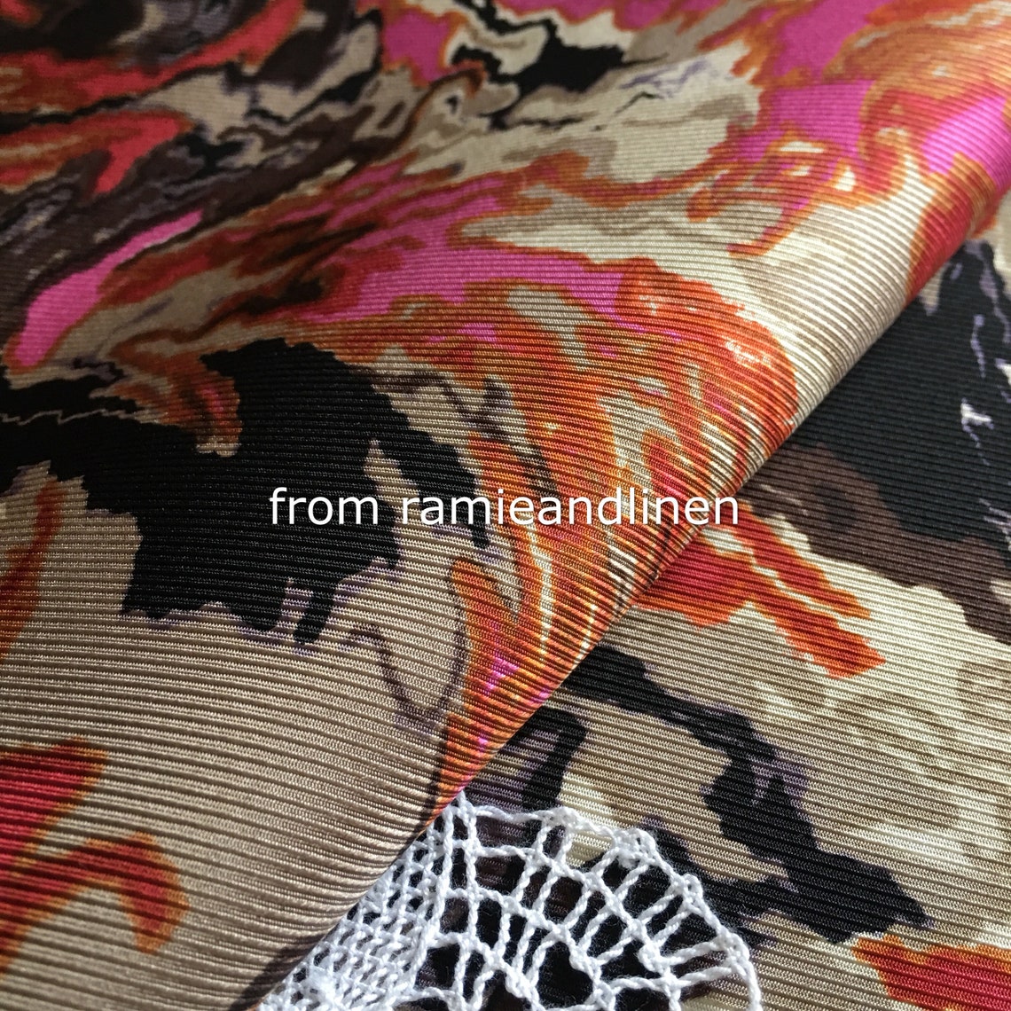 Silk Fabric, Ripple Pattern Print Silk Twill Fabric, Half Yard by 44 ...