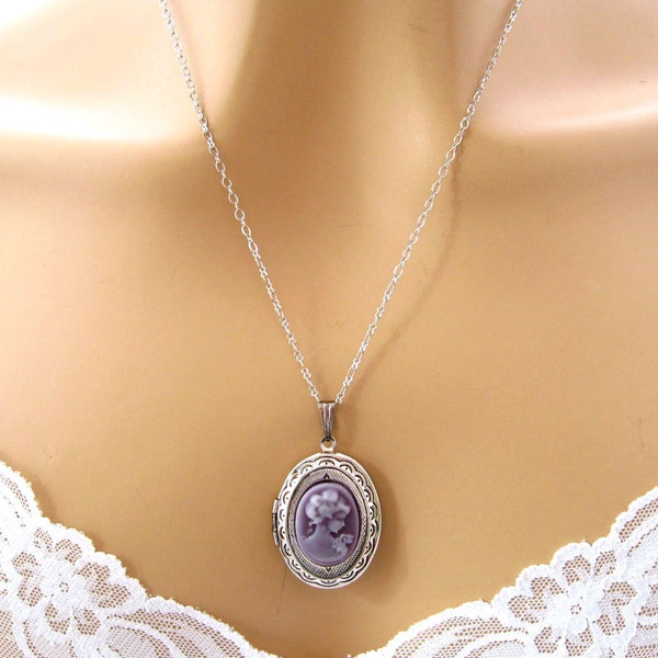 Victorian Locket - Etsy