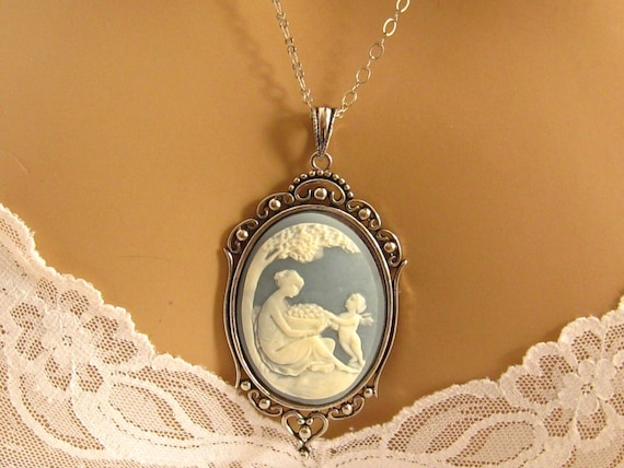 Mothers Day Jewelry From Child Husband Mother Child Necklace Mom Cameo Necklace Mothers Day Gift New Mom Gift Etsy