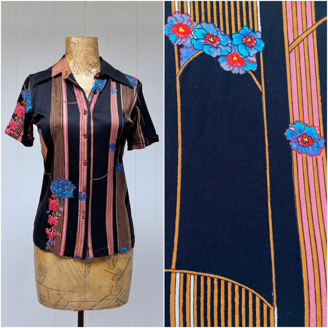 Vintage 1970s Blouse, 70s Short Sleeve Novelty Print Blouse, Small 34 ...