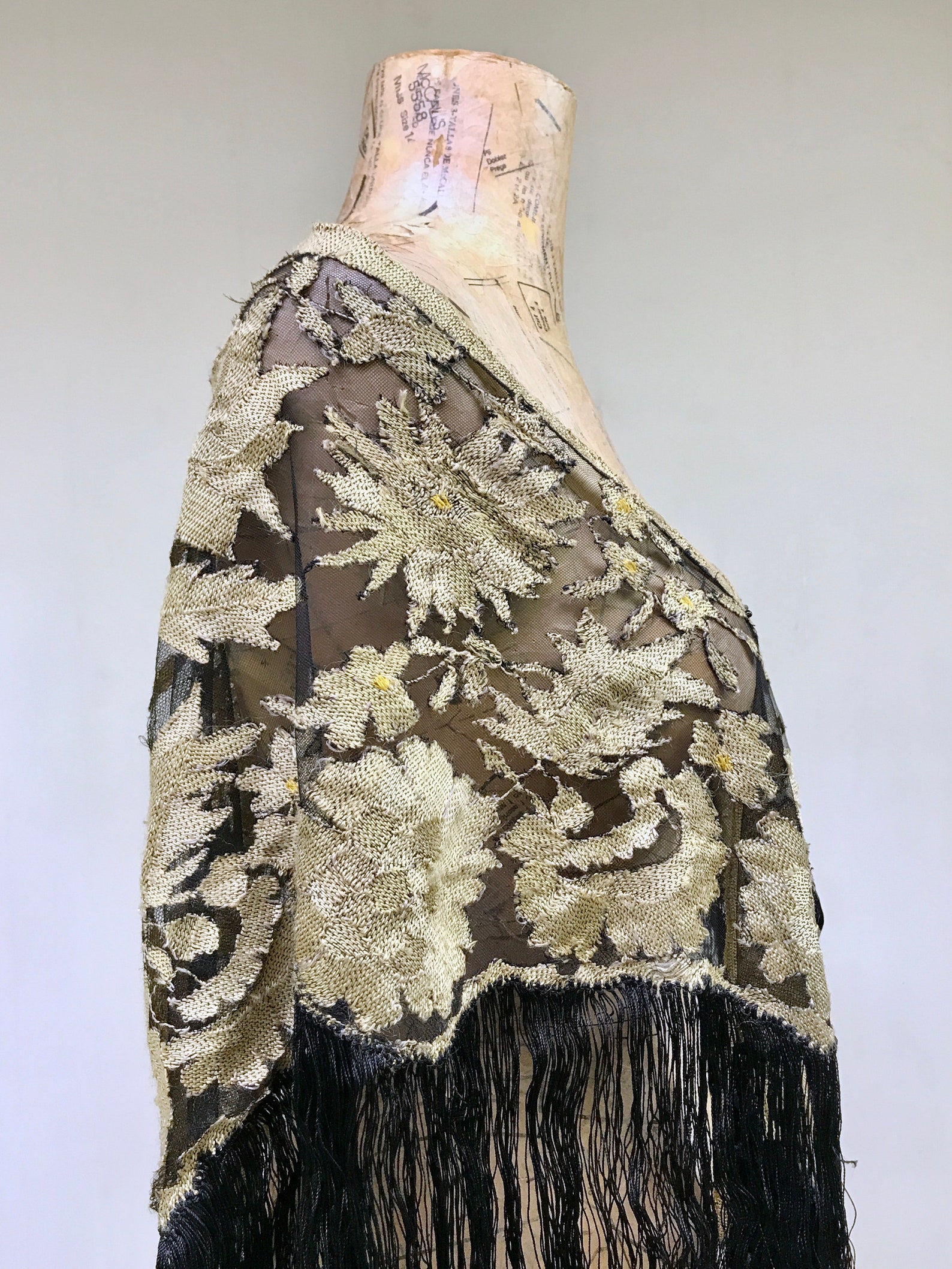 Antique 1920s Silk Lace Shawl With Fringe Art Deco Black and - Etsy