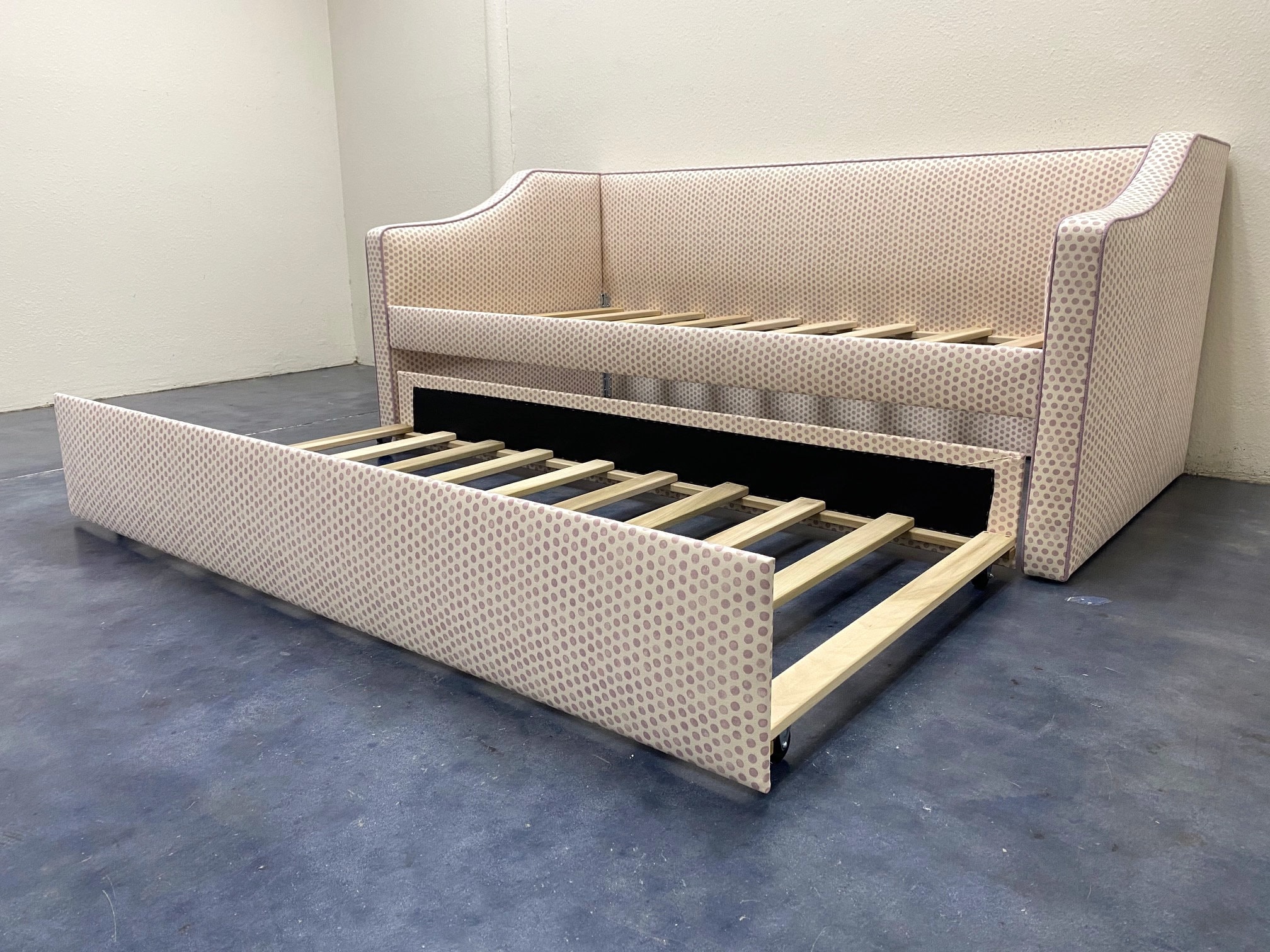 Made trundle bed store