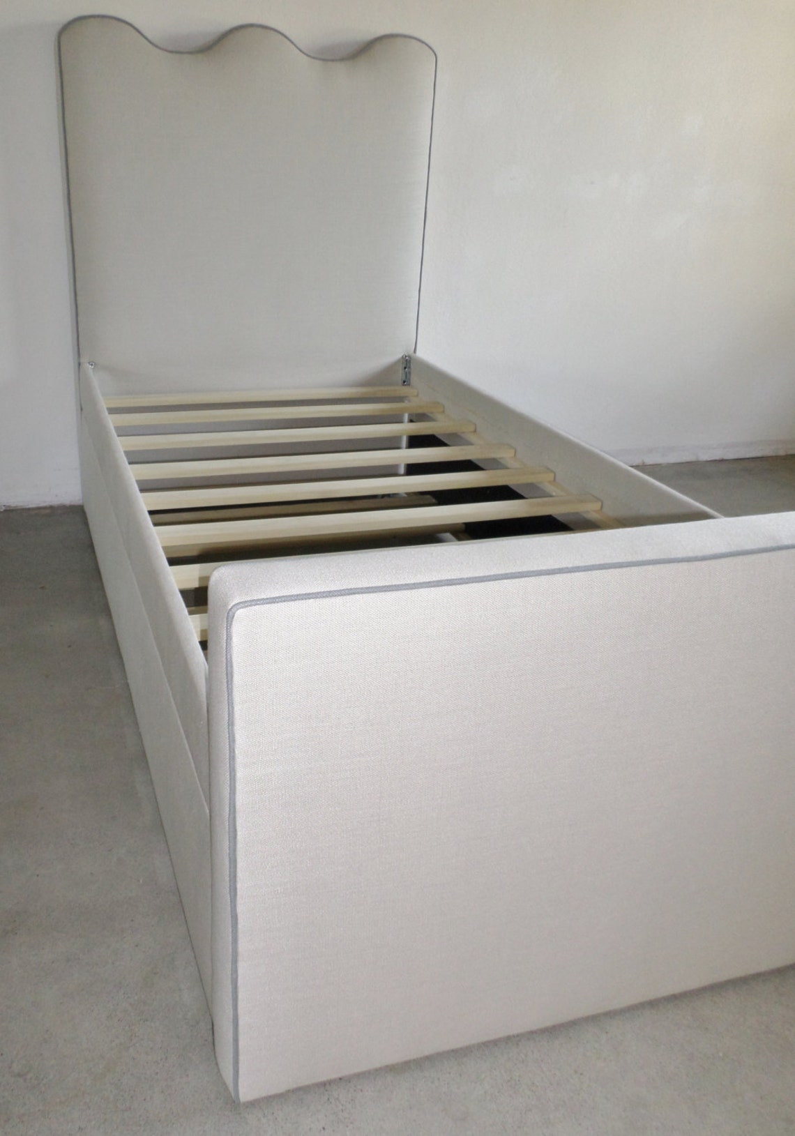 Upholstered Bed With Wavy Headboard W/rolling Trundle - Etsy