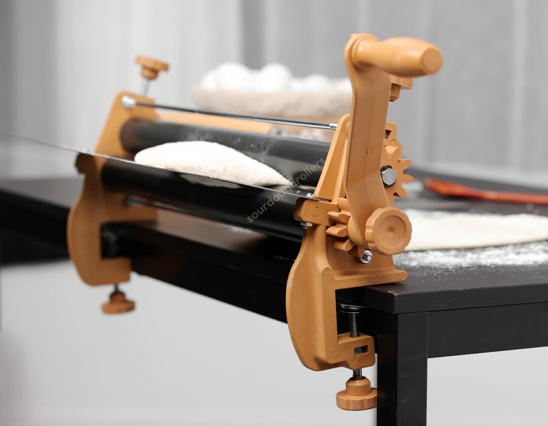 Manual Dough Sheeter: Polypropylene Hand Crank Roller for Baking ...