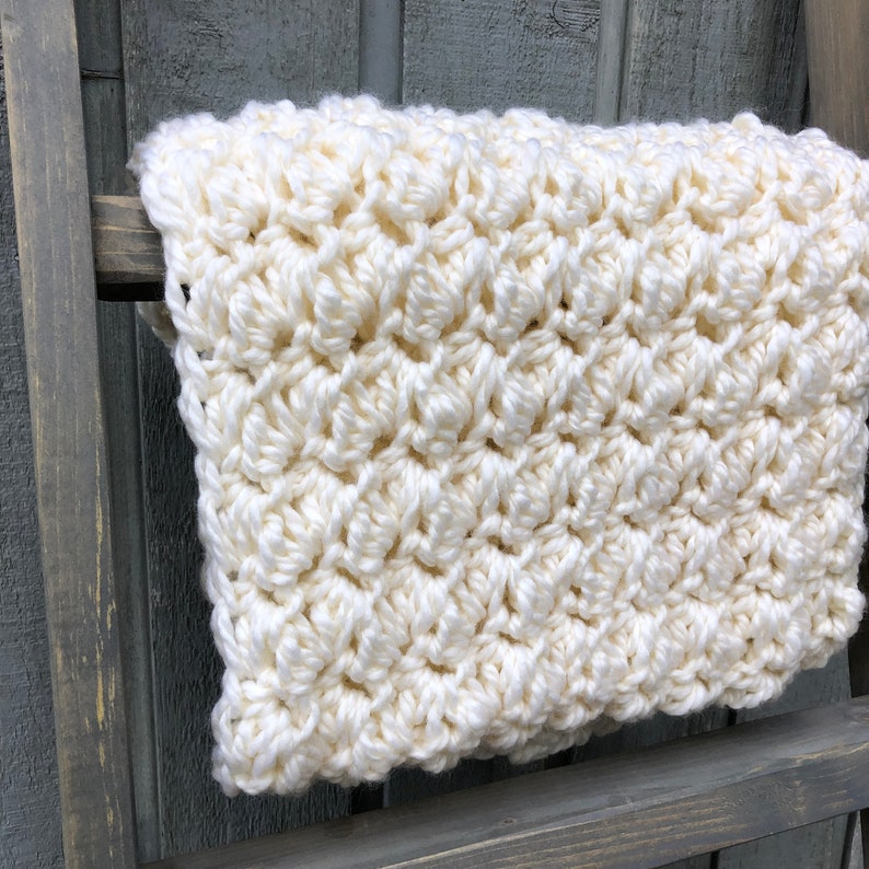 Easy Throw Crochet Pattern - Super Soft Throw - Heavy Throw Blanket ...