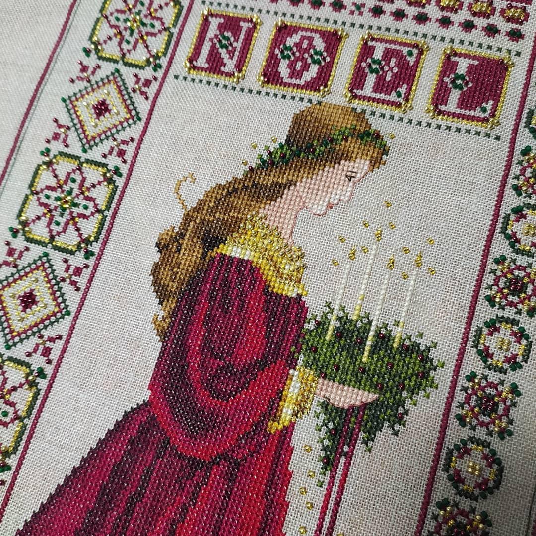 Cross Stitch Celtic Lady Noel Pattern for Embroidery, Winter Design, 4 ...