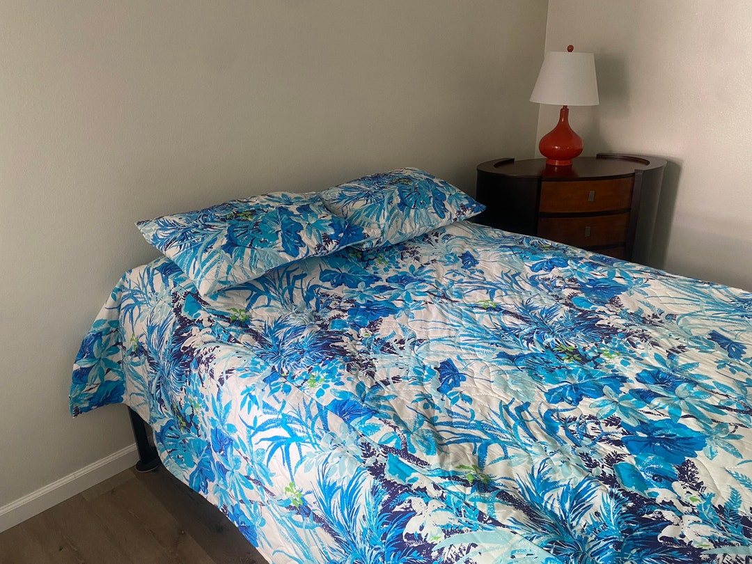 Vintage 1970s SPRINGMAID Blue & White Floral Quilted / Stitched ...