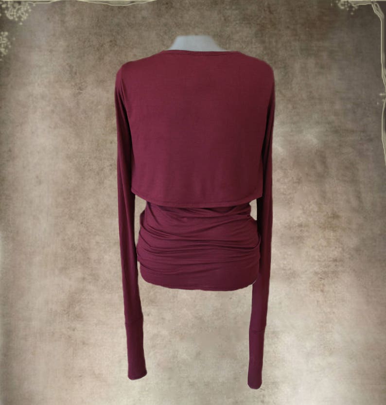 Woman Overlay Front Back Top, Wide Crew, Extra Long Sleeves, Tratgirl ...