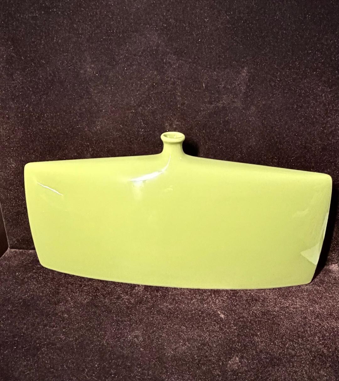 Retro Super Streamline OLIVE GREEN VASE in Immaculate Condition! - Etsy