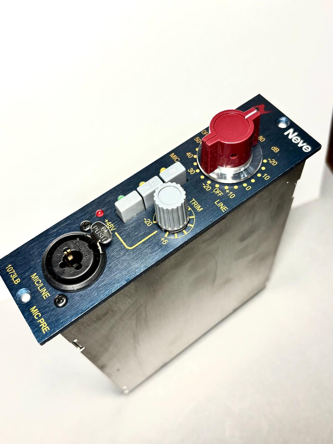 NEVE 1073LB Series 500 Single Channel Microphone Preamp Module / Gently ...