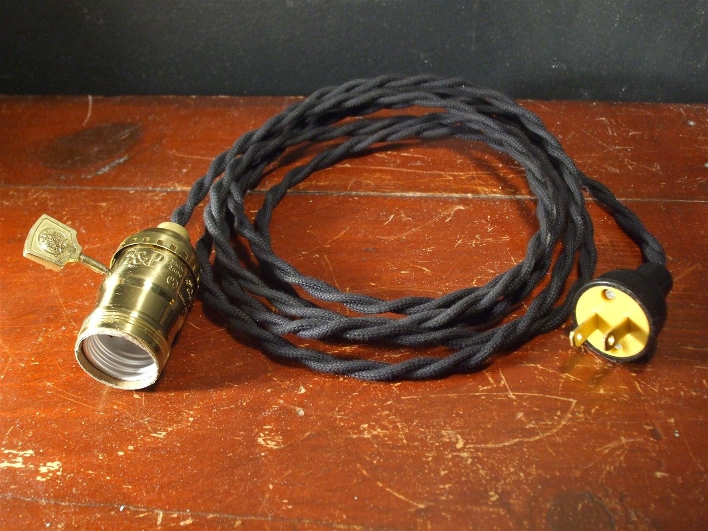 Vintage Minimalist Industrial Bare Bulb Light Sockets | Etsy