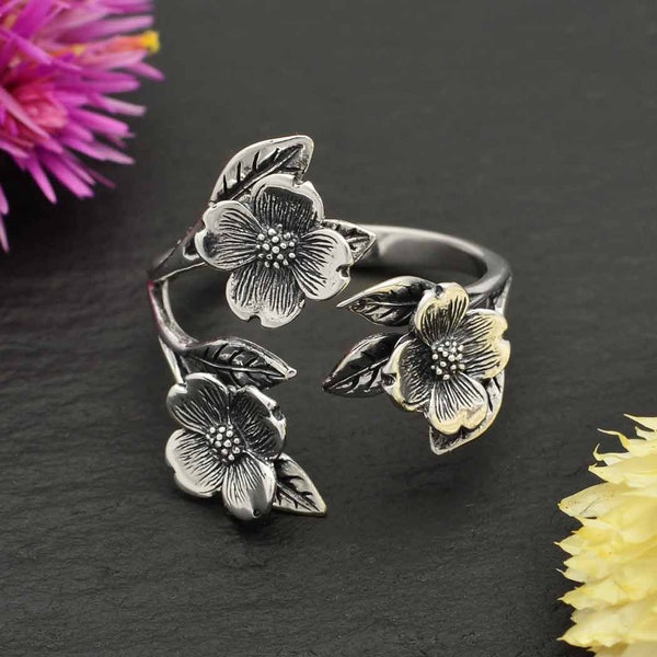 Dogwood Flower Ring - Etsy