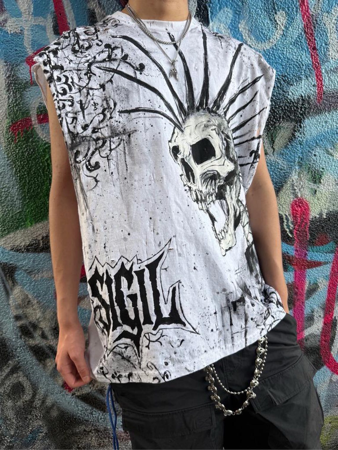 SIGIL' "skull-hawk" Custom Sleeveless Tee - Etsy