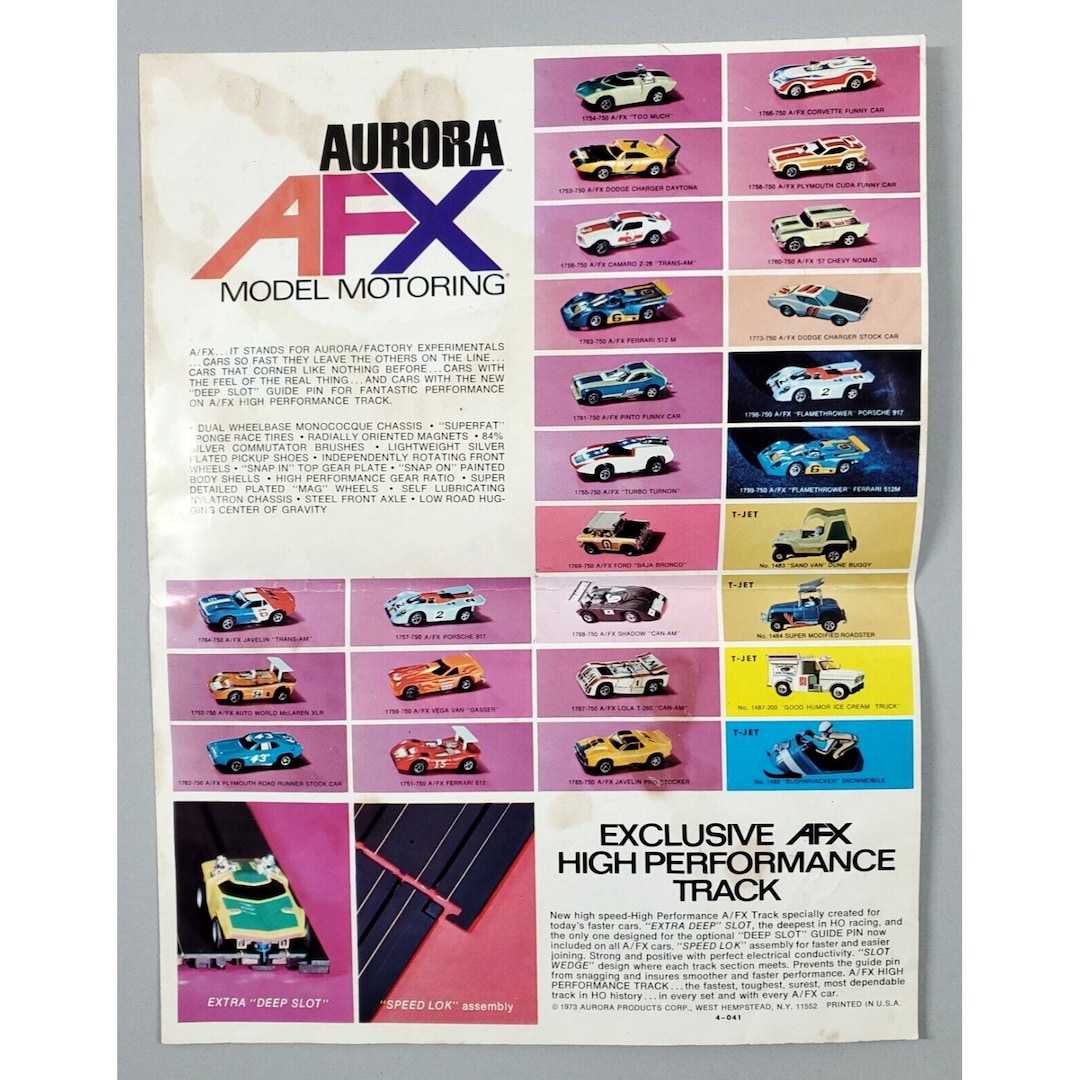 Vintage 1973 Aurora AFX Model Motoring Slot Car & Accessories Color ...