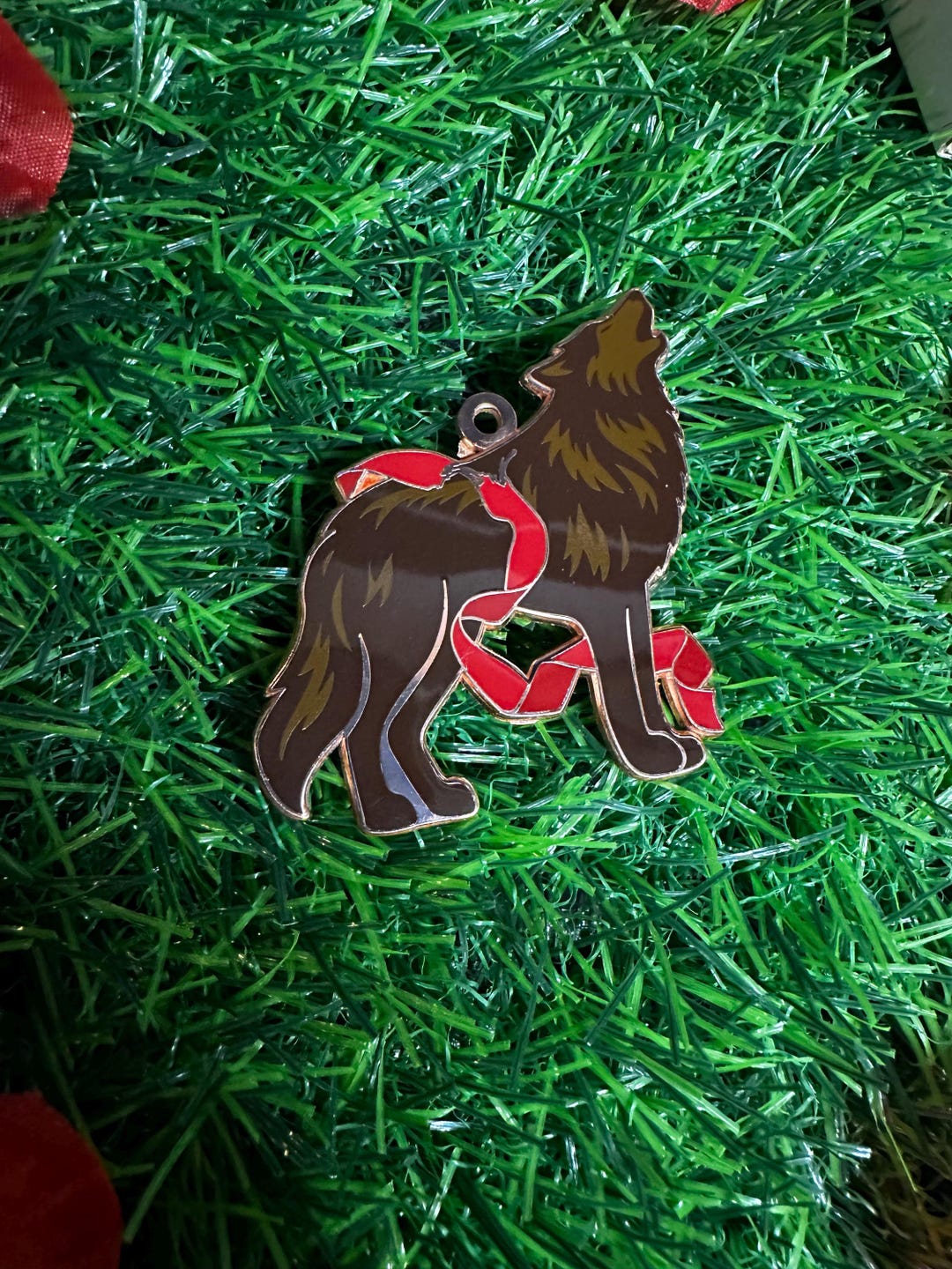 Twilight Saga Wolf Charm Enamel Pin - Etsy