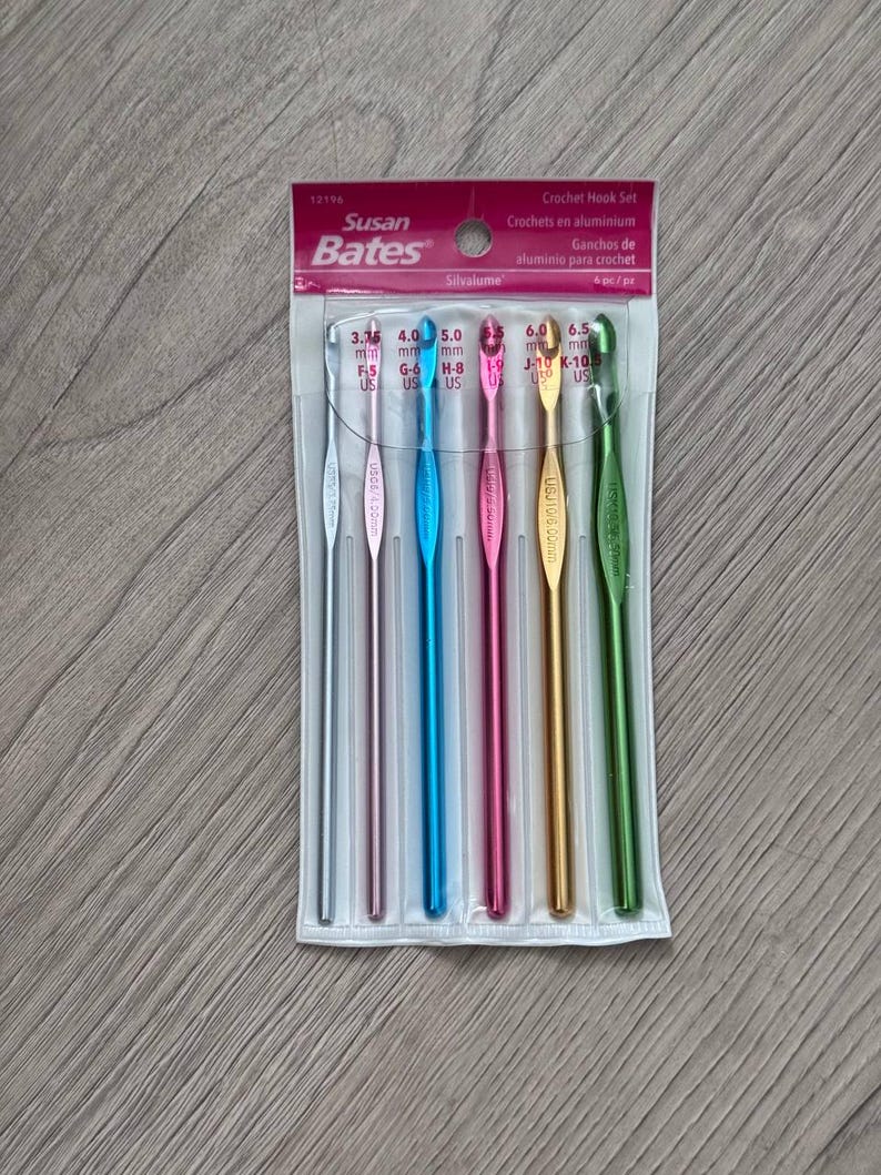 Susan Bates Crochet Hook Set - 6 Sizes - Color Silvalume Aluminium ...