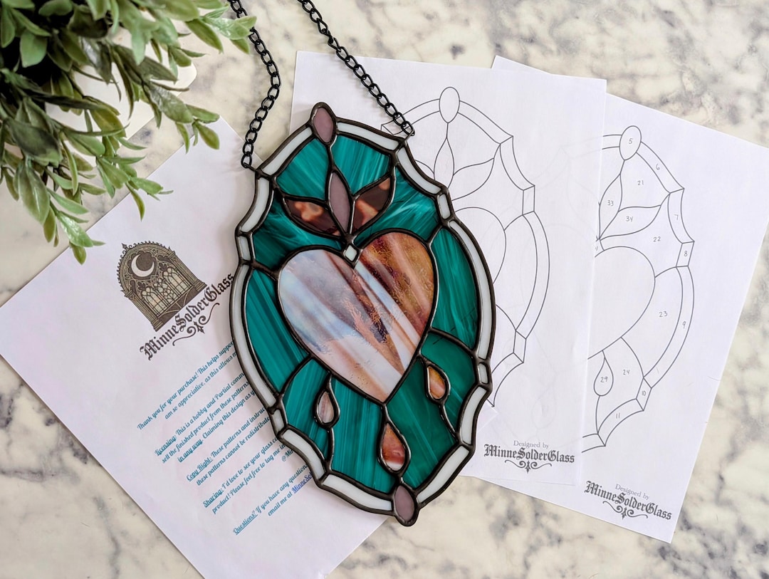 Framed Bleeding Heart Stained Glass Pattern, PDF/PNG Digital Download ...
