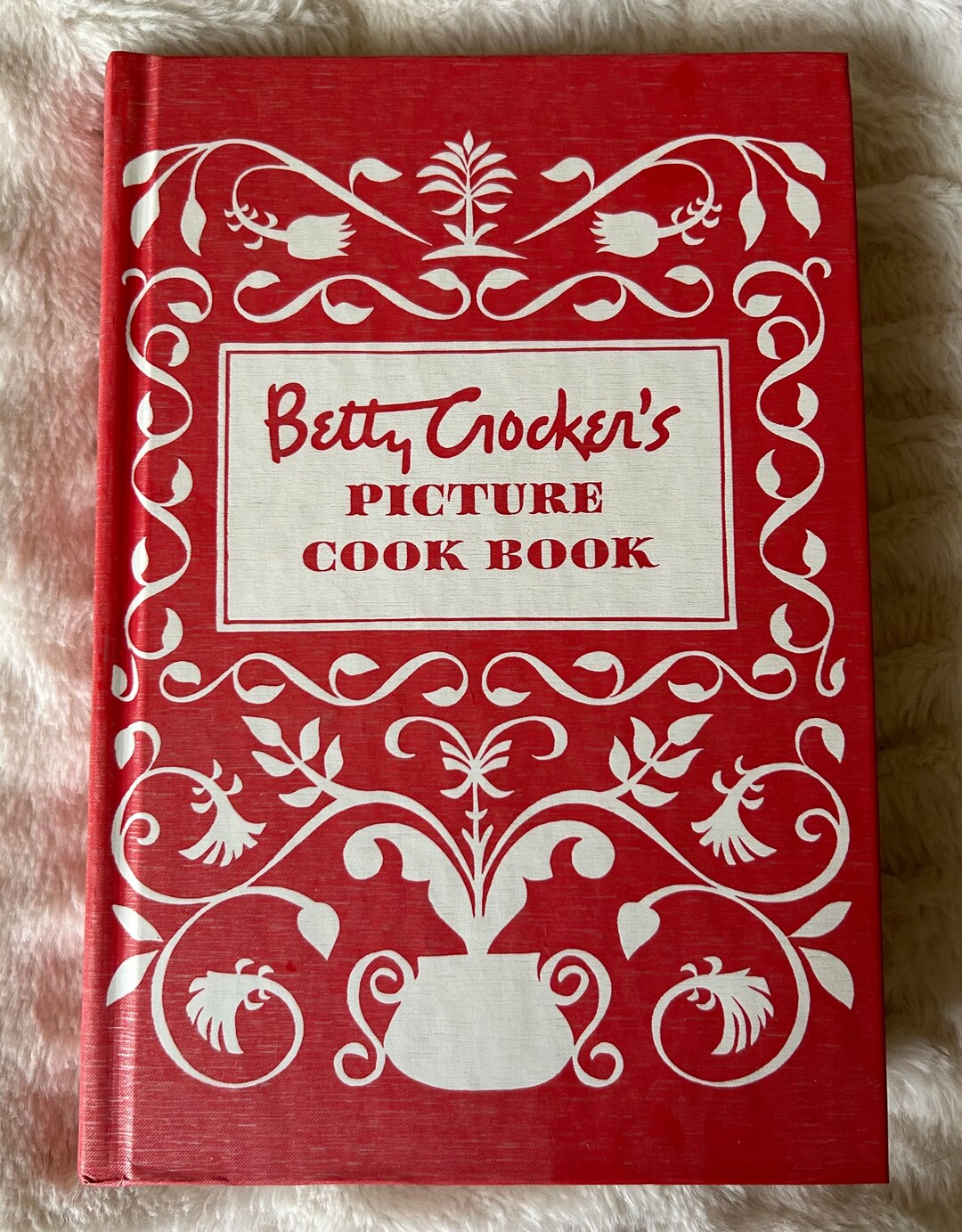 Betty Crocker's Picture Cook Book 1950s Reprint 2005 Edition Hardcover ...