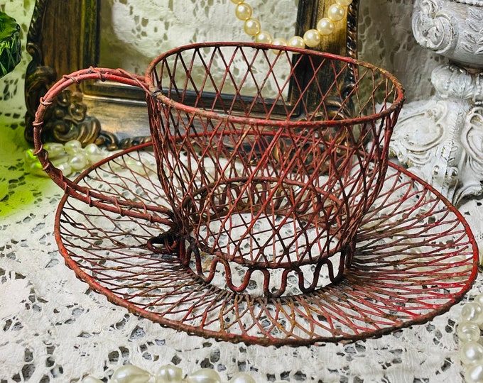 Vintage Wire Teacup & Saucer Topiary - Etsy