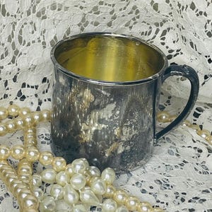 Shabby Little Oneida Child's Silver Cup ~ Baby Cup Vintage - Etsy