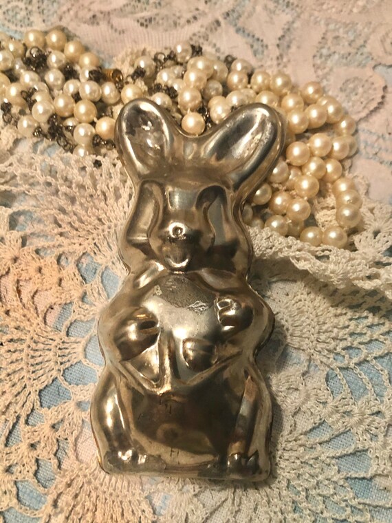 Home & Living Rabbit Chocolate mold ~Large Antique Rabbit Mold ~ old ...