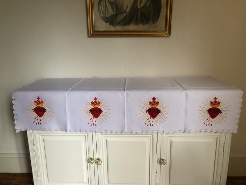 Sacred Heart of Jesus Altar Cloth - Etsy