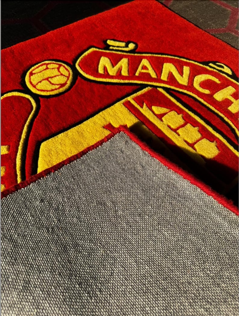 Handmade Wool Manchester United Rug: Fan Cave Decor - Etsy