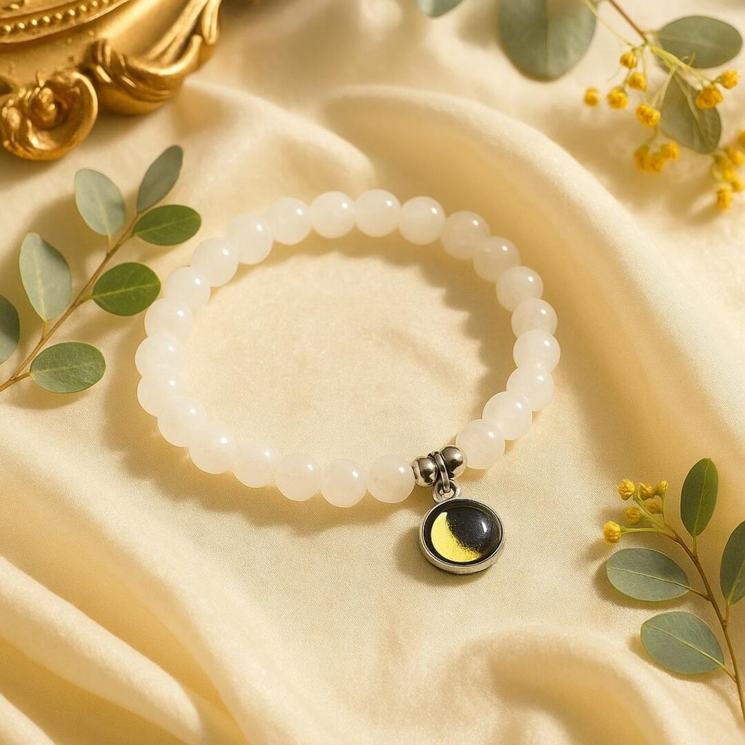 Personalized Moon Phase Bracelet – Glow-in-the-dark Natural Stone Beads ...