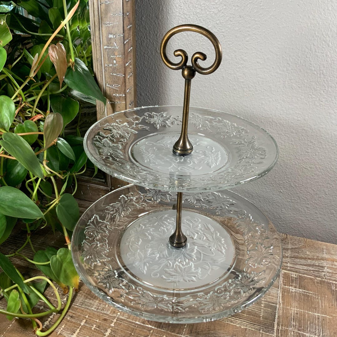 Princess House FANTASIA 2 Tier Tidbit Serving Tray - Frosted Floral ...