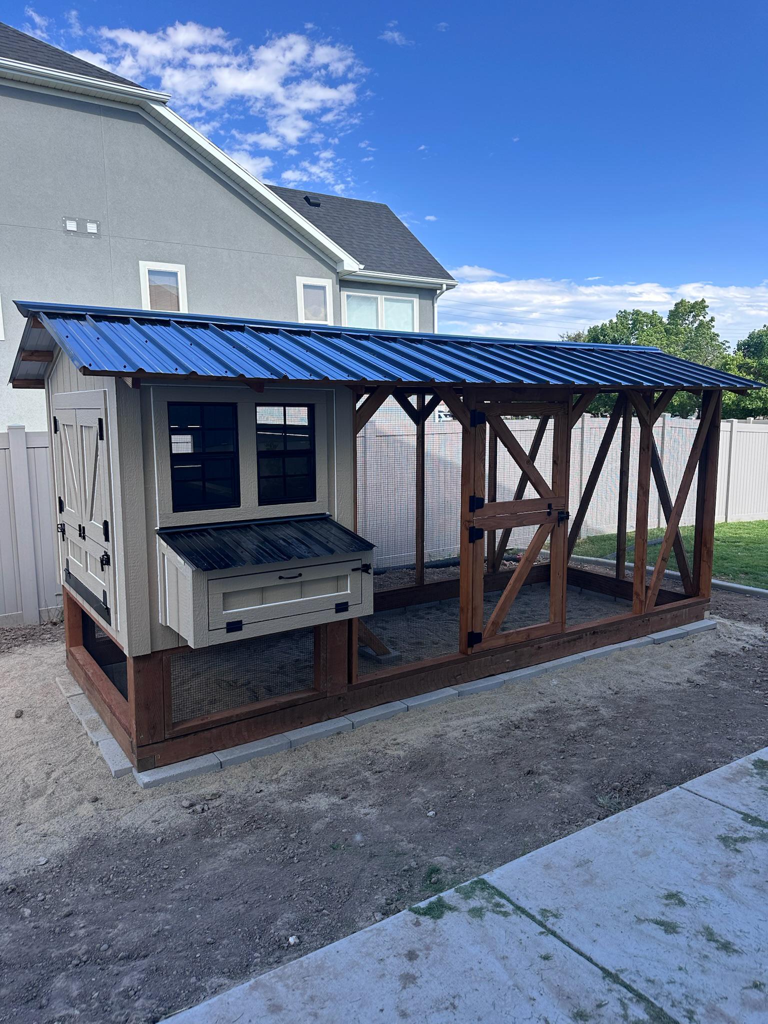 Backyard Hen House Design Plan Modern Farmhouse Style Coop Building ...